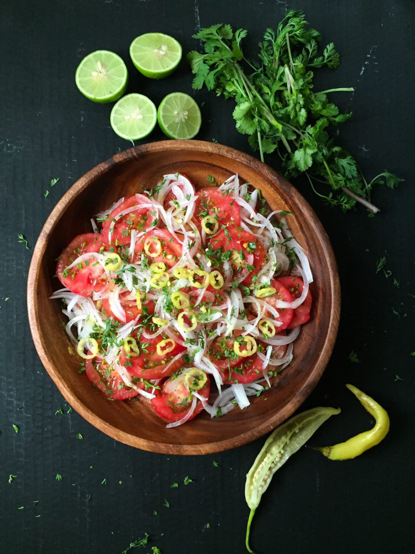 Ensalada de Tomate con Cebolla – Confieso que Cocino