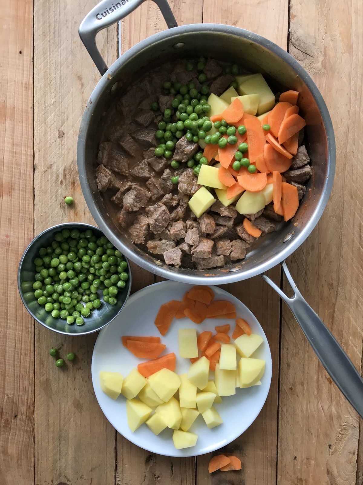 Estofado de Carne Ecuatoriano - Confieso que Cocino